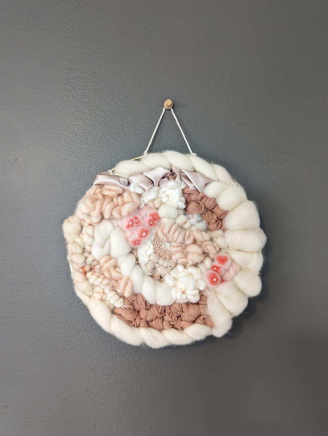 Round Wall Hanging / Weaving / Round Weaving / Wall Hanging / Wall Décor / Fiber Art/ Tapestry ...