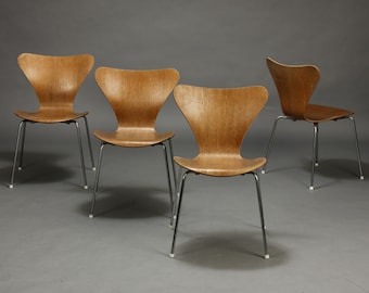 Arne Jacobsen White 7er Chair Model 3107 Fritz Hansen - Etsy