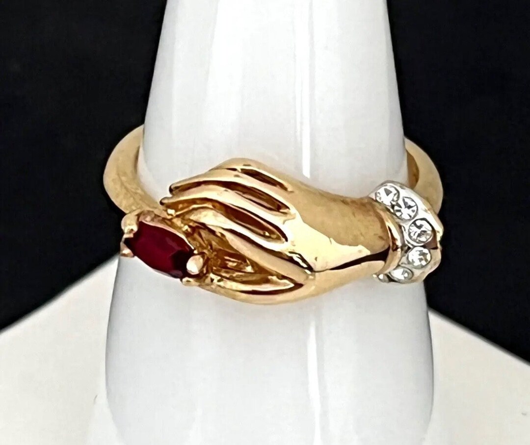 Vintage Ring Victorian Style Hand Holding Red Crystal Ring 14K Gold ...