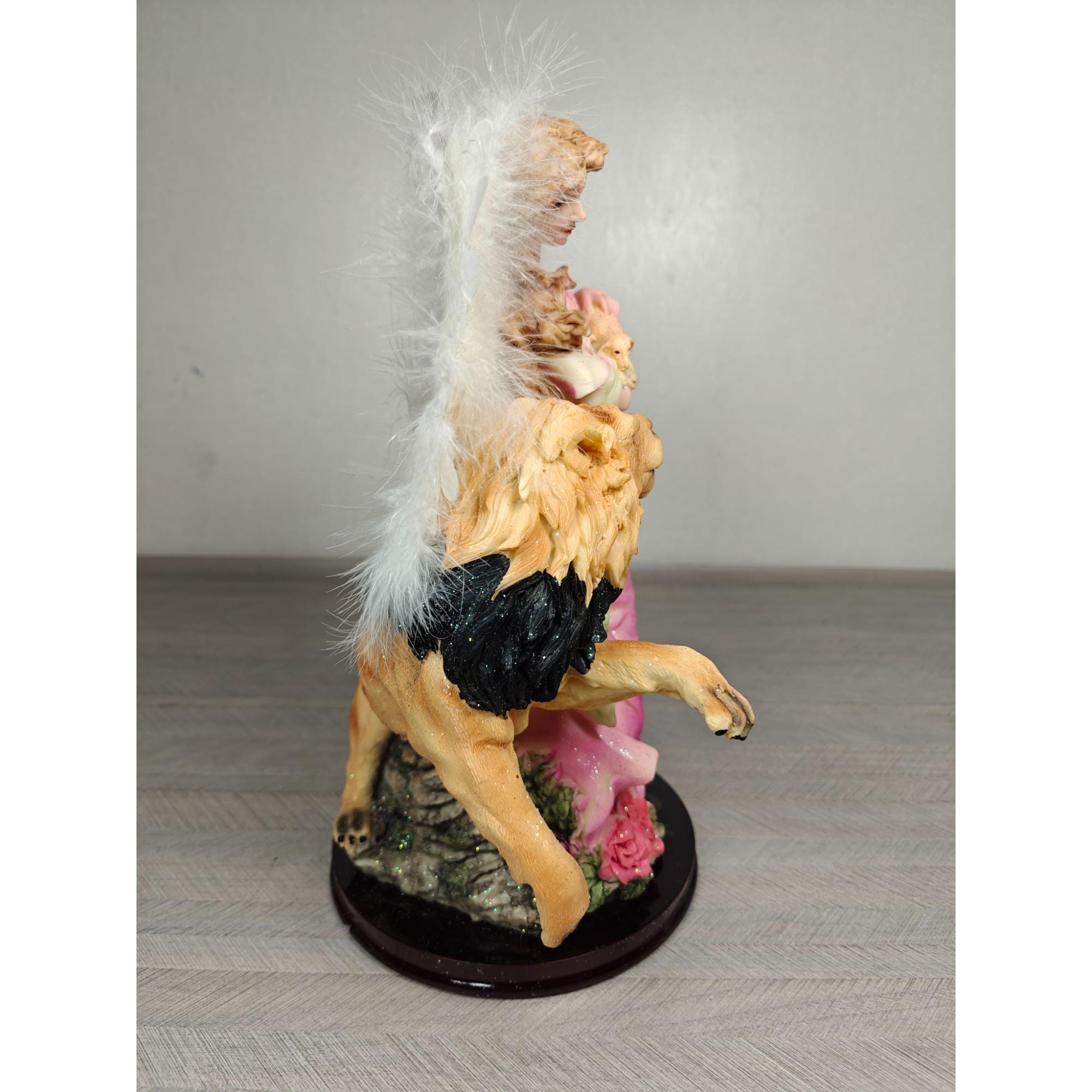 Vintage Fiber Optic Lighted Statue Angel Figurine Lion Lamb Chambord ...