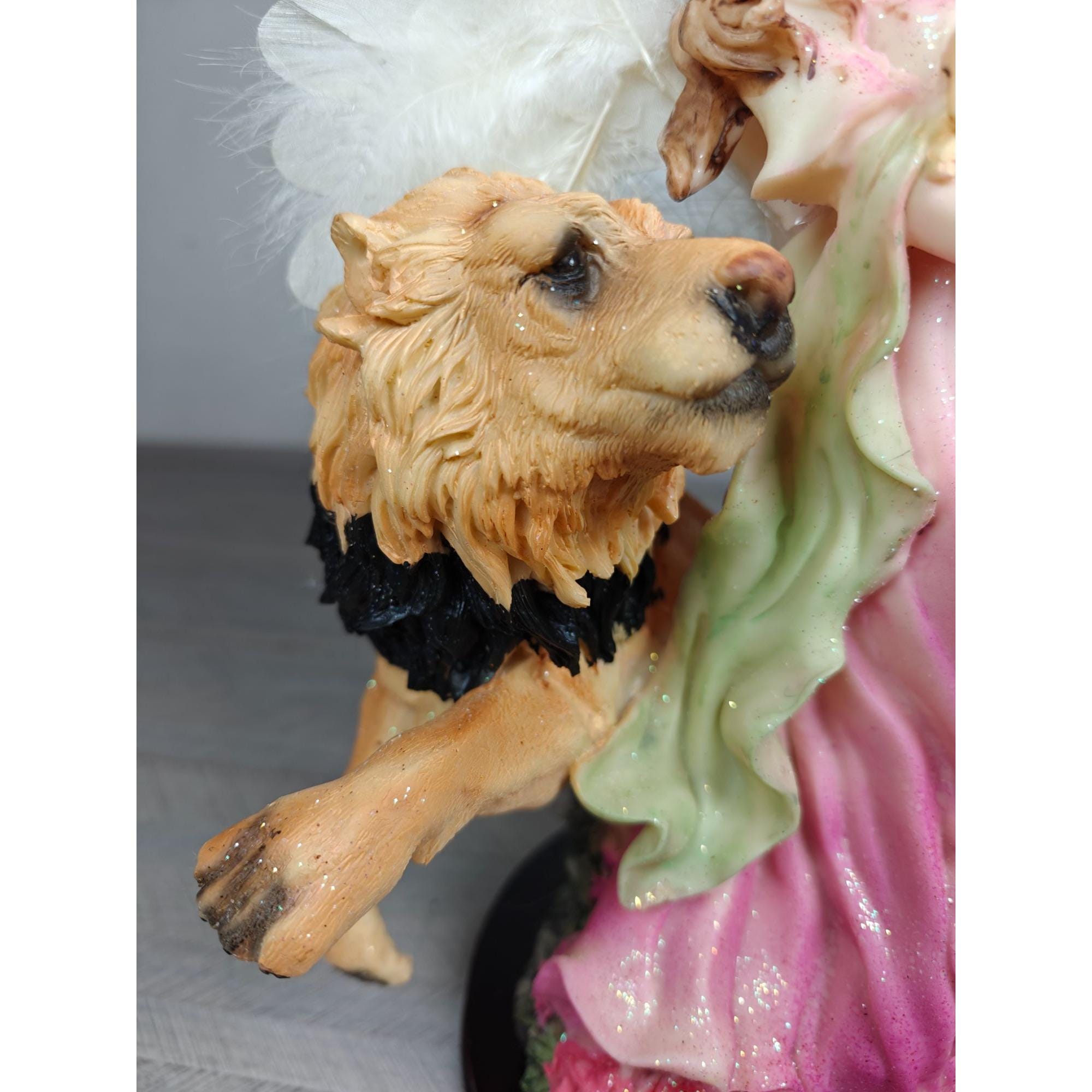 Vintage Fiber Optic Lighted Statue Angel Figurine Lion Lamb Chambord ...