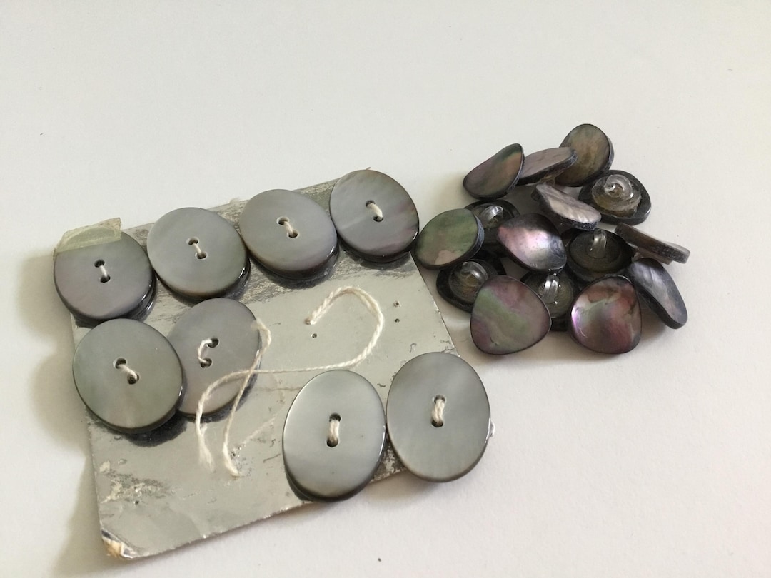 Vintage MOP Oval or Small Triangle Buttons Grey or Multicolored ...