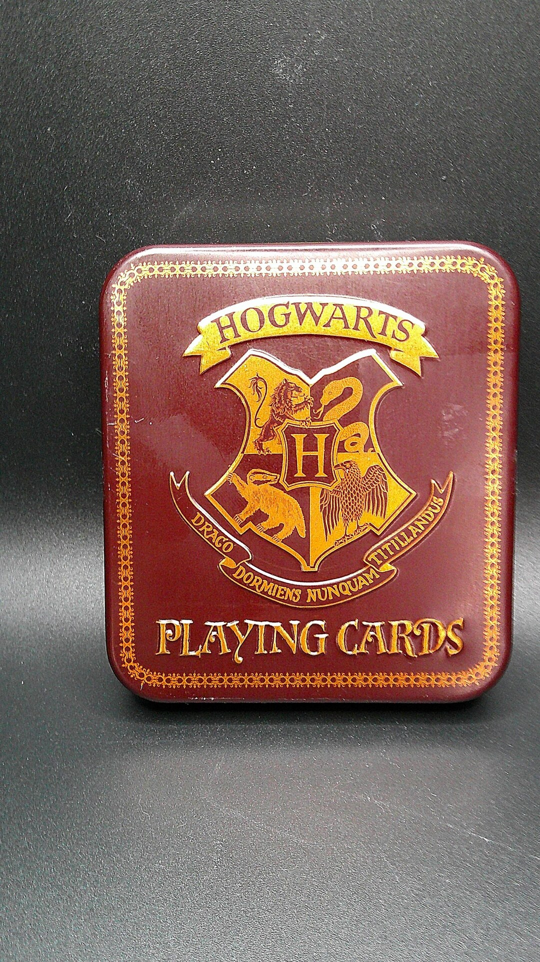 Harry Potter - Hogwarts Playing Card Set in Collectable Tin by Paladone ...
