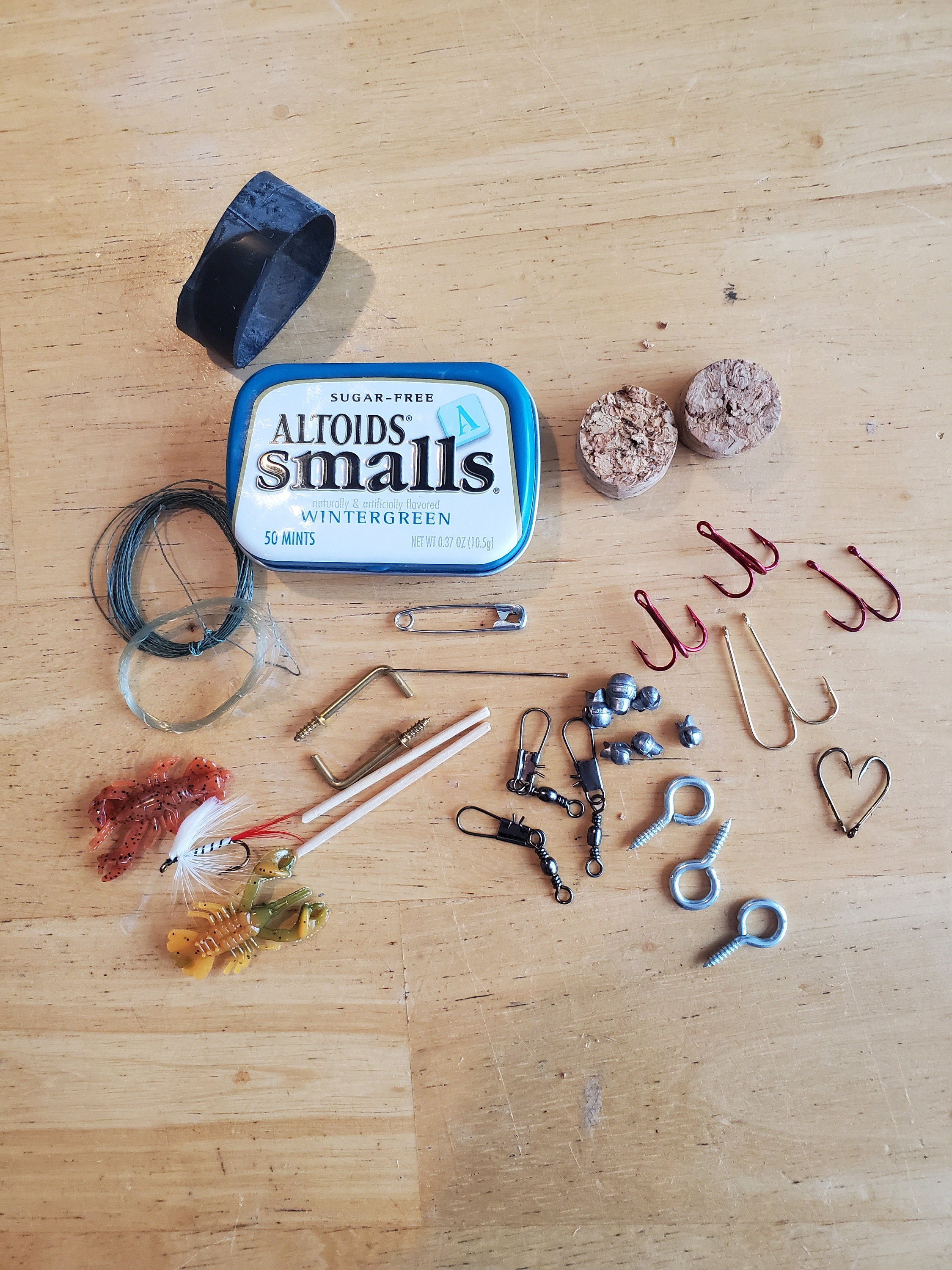 35 Piece Mini Emergency Fishing Kit, Fishing Kit, Bushcraft Fishing ...