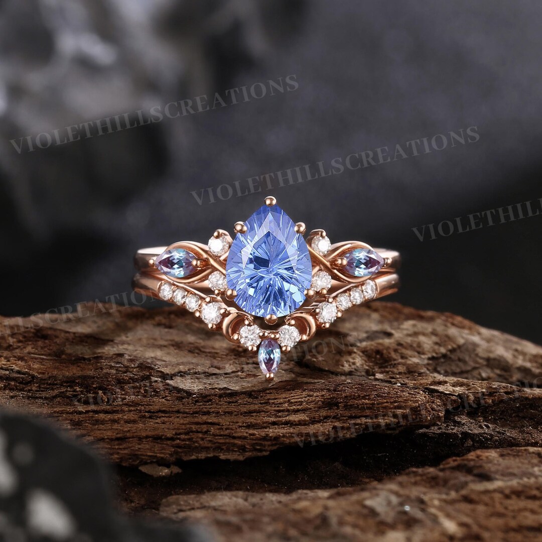 Firework Cut Sapphire Engagement Ring Set Gold Pear Brite Sapphire Ring ...