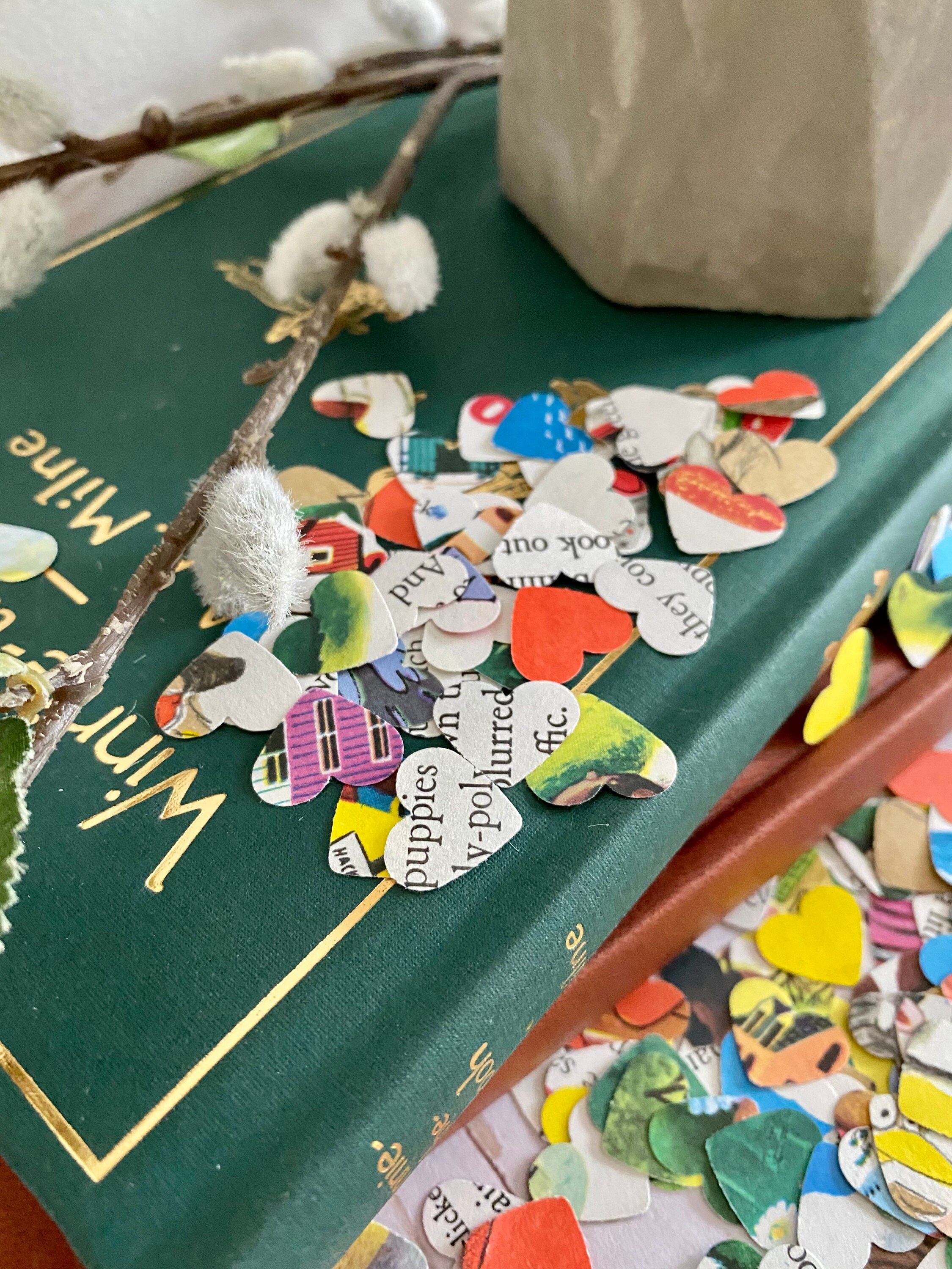 Vintage Children's Book Confetti, 200 Baby Shower Heart-shaped Confetti ...