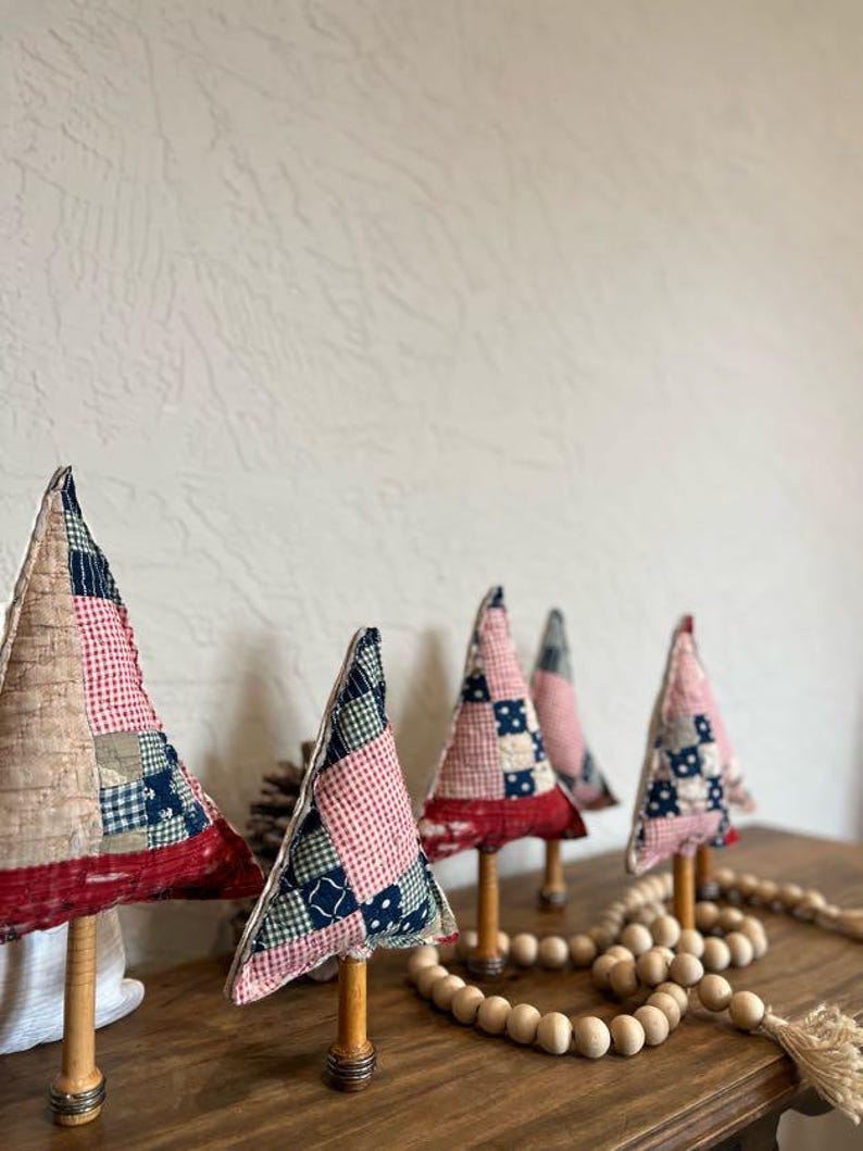 Antique Spool Tree | Antique Cutter Quilt Christmas Cottagecore Hygge ...