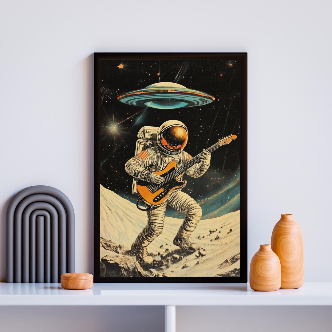 Retro Futuristic Astronaut Wall Decor UFO Wall Art Rockin Astronaut ...