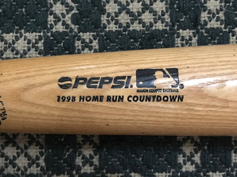 Vintage Home Run Chase Commemorative Baseball Bat - Etsy