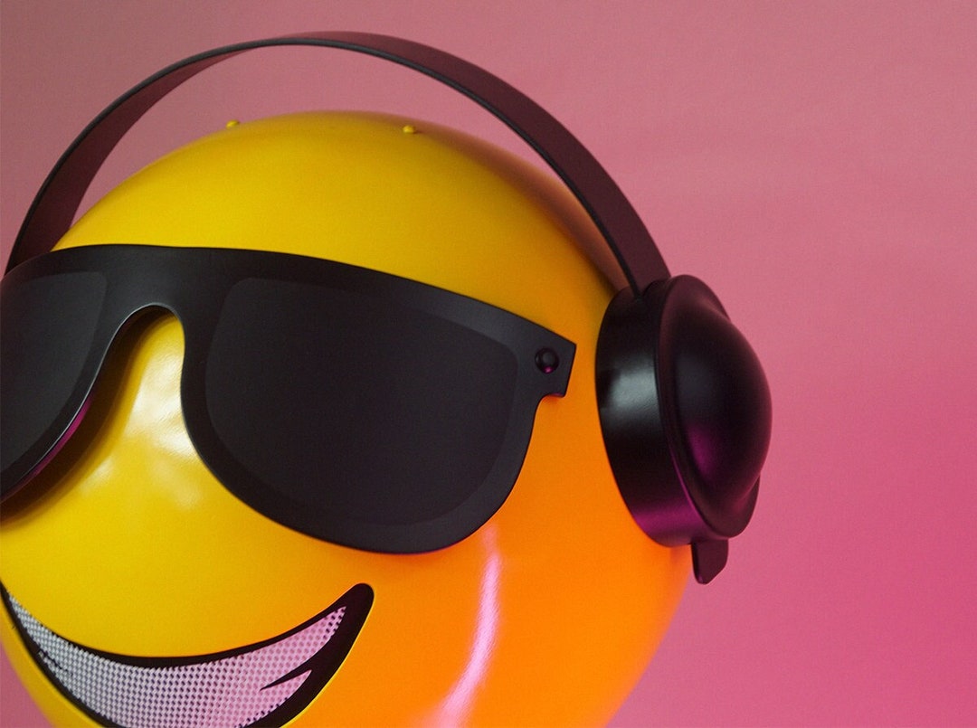 EMOJI DJ EDITION Cabezon - Etsy
