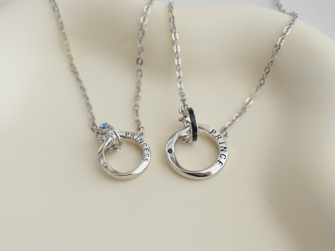 Mobius Strip Necklace/interlocking Crown Necklace/circular Necklace ...
