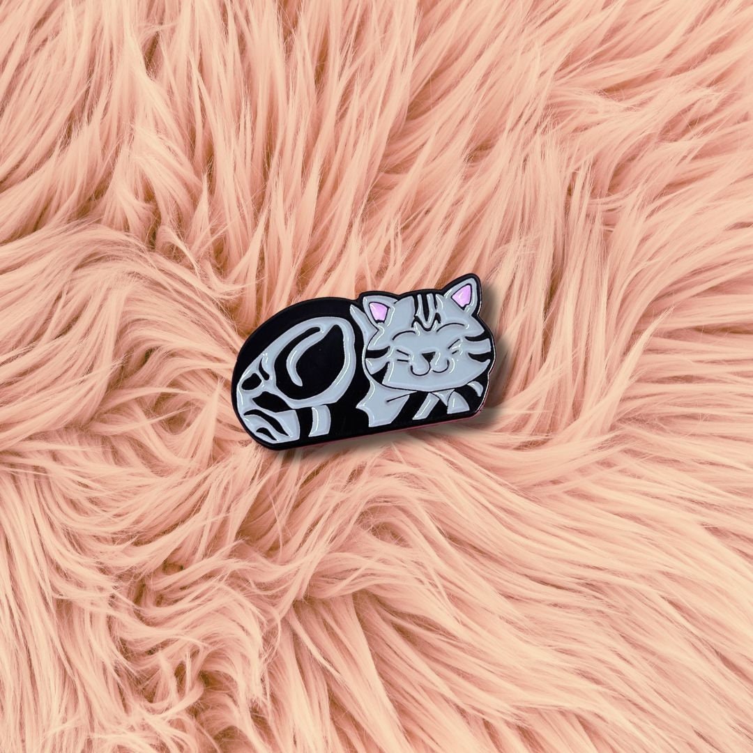 Cute Tabby Cat Enamel Pin, Novelty Pin Gift, Fun Fashion Lapel Pin, Cat ...