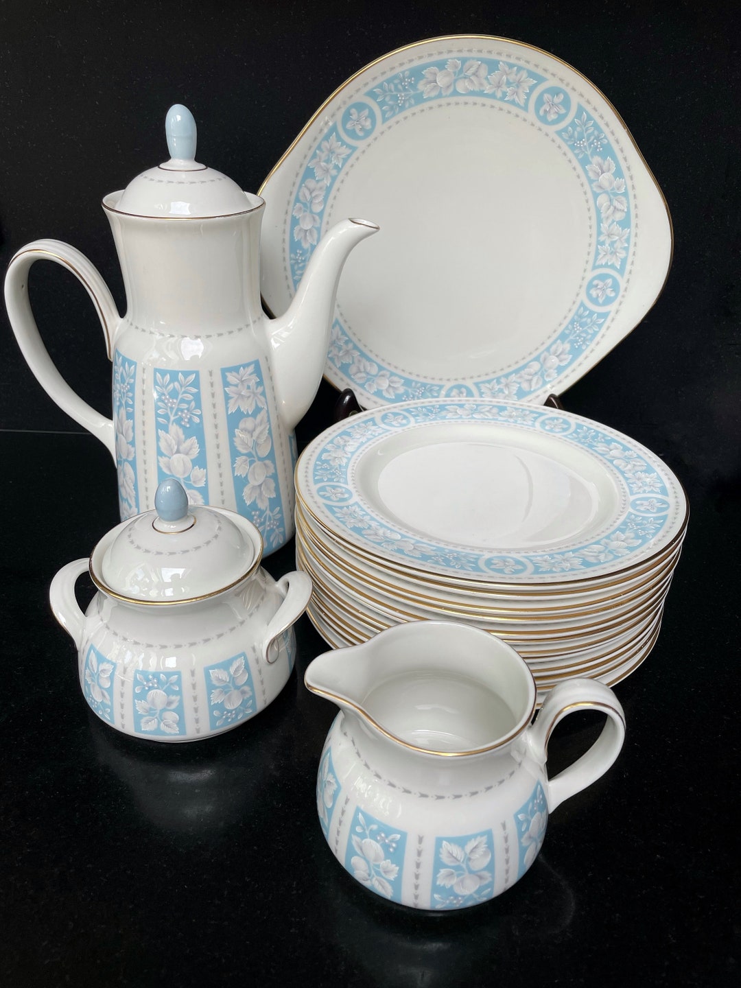 Marvelous Vintage ROYAL DOULTON English Translucent China "hampton ...