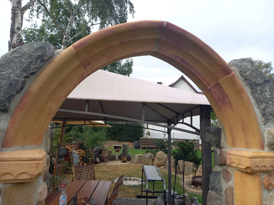 Gotischer Bogen, gothic arch, Torbogen, Stein, Portal, Tor, Tür ...