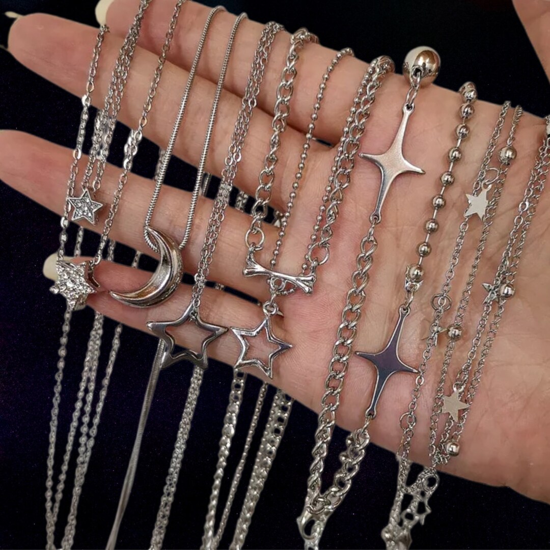 Kpop Vintage Silver Star Moon Pendant Necklace, Shiny Star Necklace ...