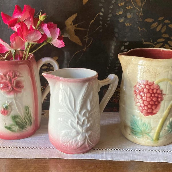 Barbotine Pottery - Etsy