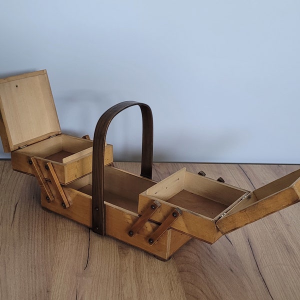 Vintage Sewing Box - Etsy