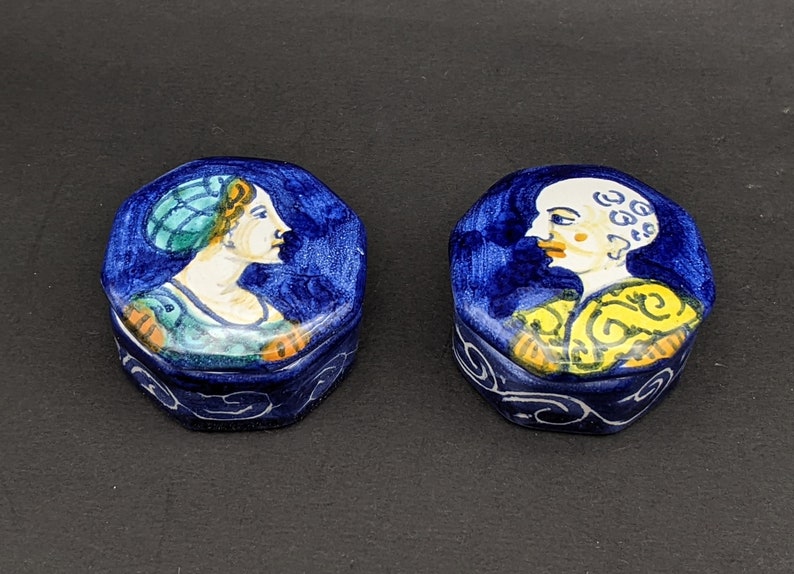 Castelli Censasorte Renaissance Style Italian Porcelain Keepsake Boxes ...