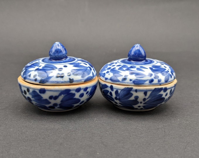 Pair of Tiny Asian Porcelain Lidded Seal Paste Pots, Cobalt Blue and ...