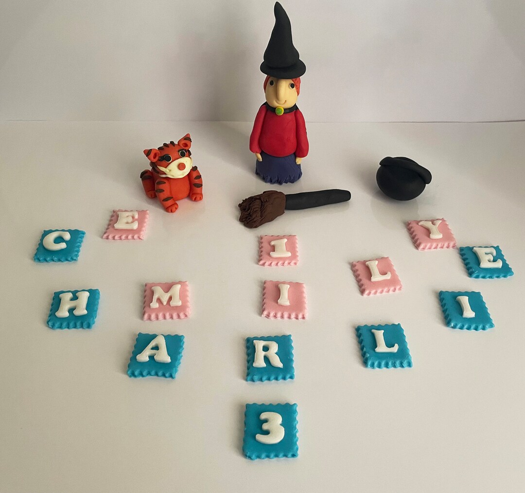 Witch Cat Cauldron Magic Broom Personalised Edible 3D Cake - Etsy