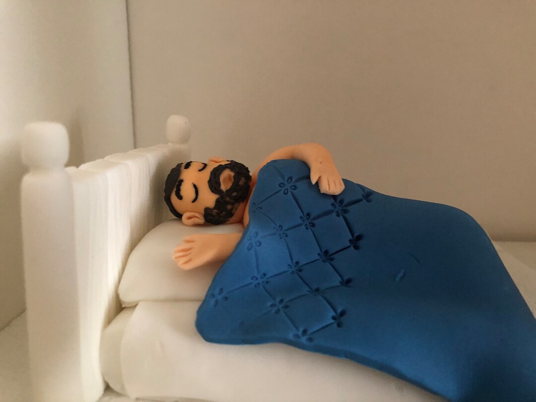 Lazy Man in Bed Sleep Personalised Birthday Cake Topper - Etsy UK