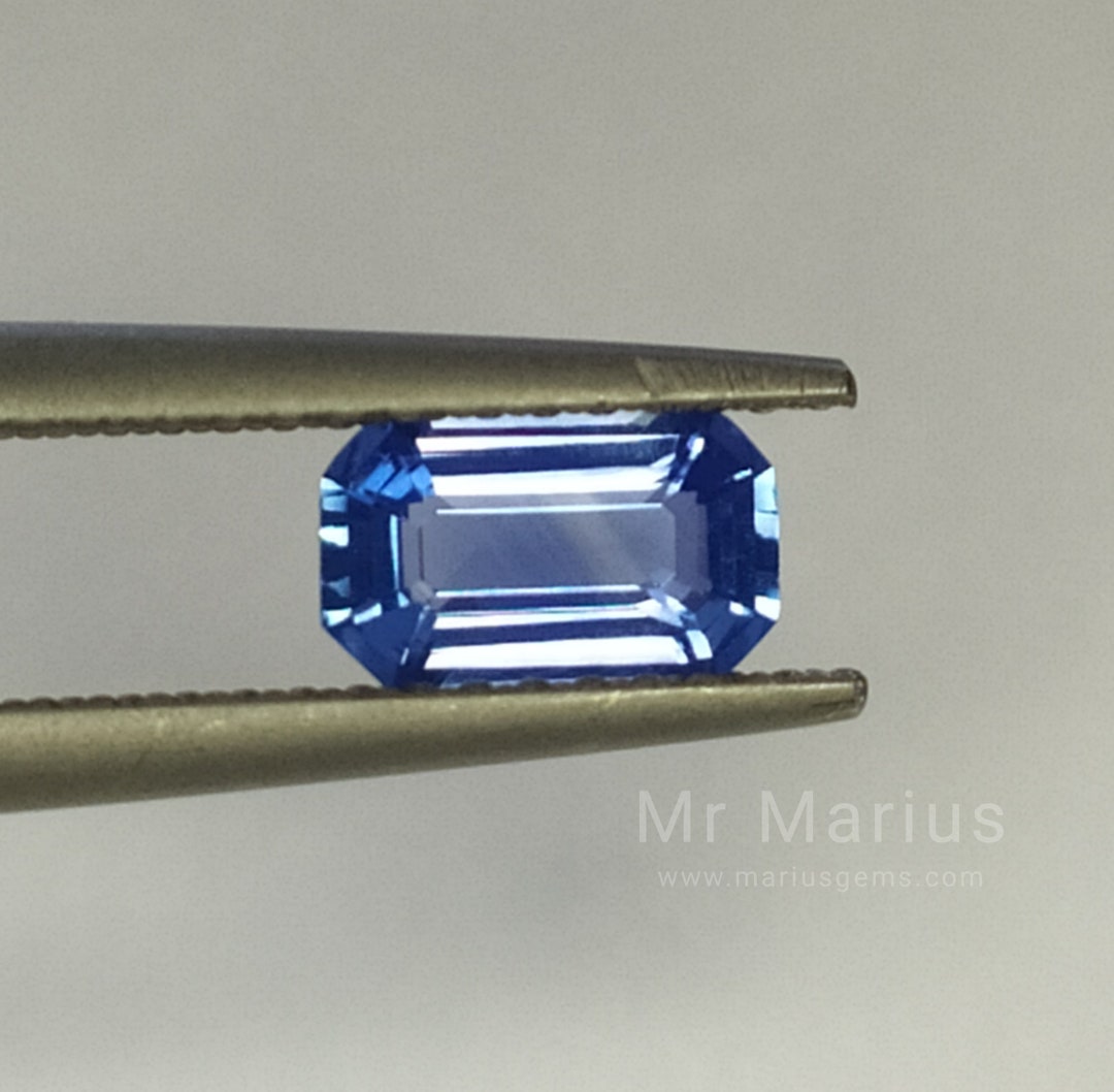 Blue Sapphire 0,79 Ct. - Etsy