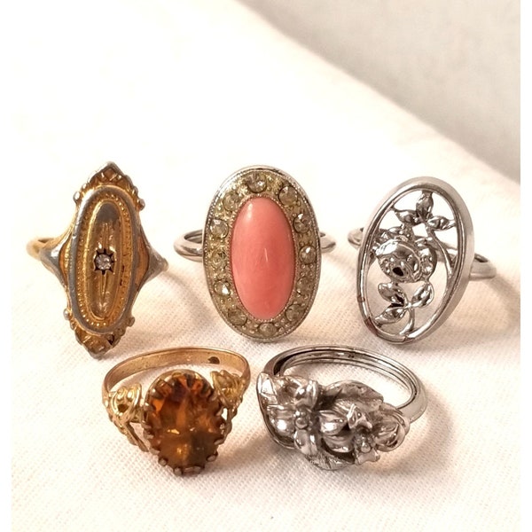 Vintage Avon Ring - Etsy