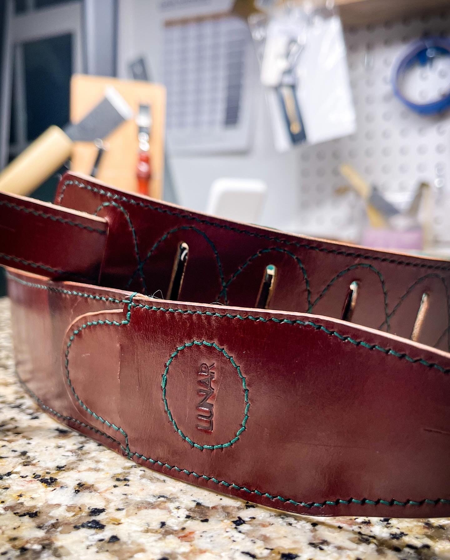 DIY Leather Guitar Strap PDF Pattern the Buddy - Etsy