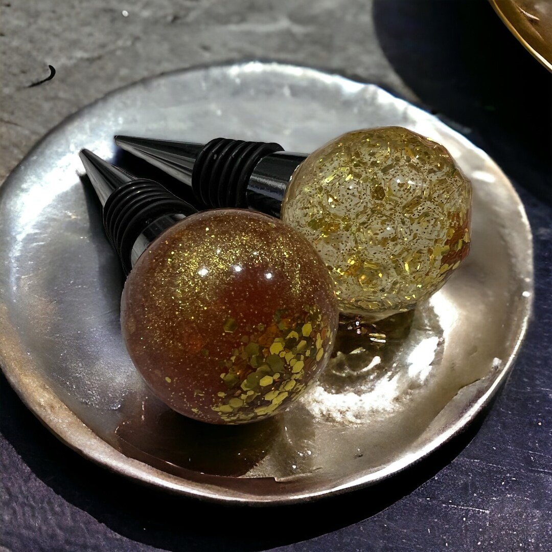 Gold Glitter Bottle Stoppers: Sparkly Barware, Set of 2. - Etsy