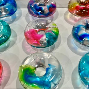 Tye Dye Ring Sculpture, Colorful Wall Hanging, Resin Rings, Rainbow ...