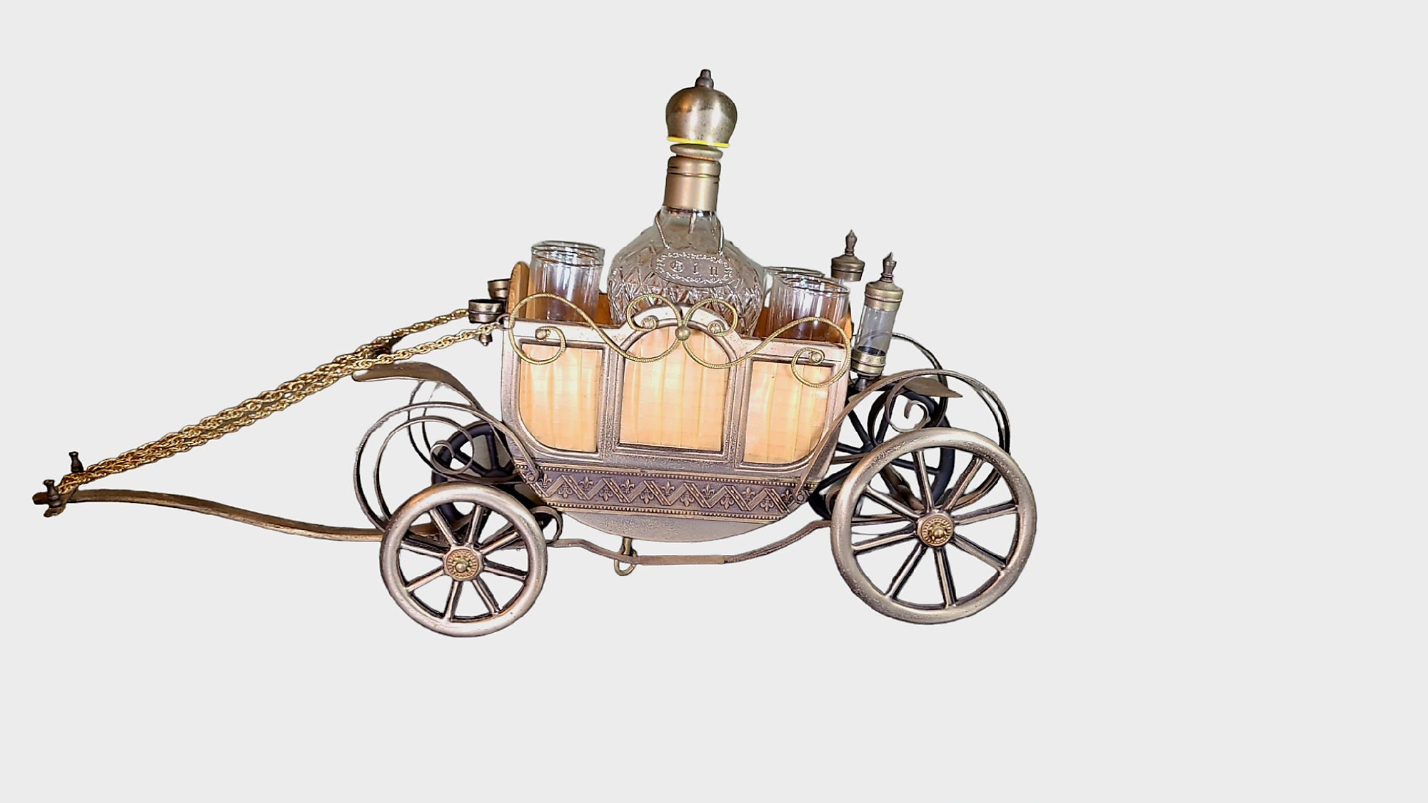 Royal Carriage Musical Decanter With Shot Glasses - Etsy