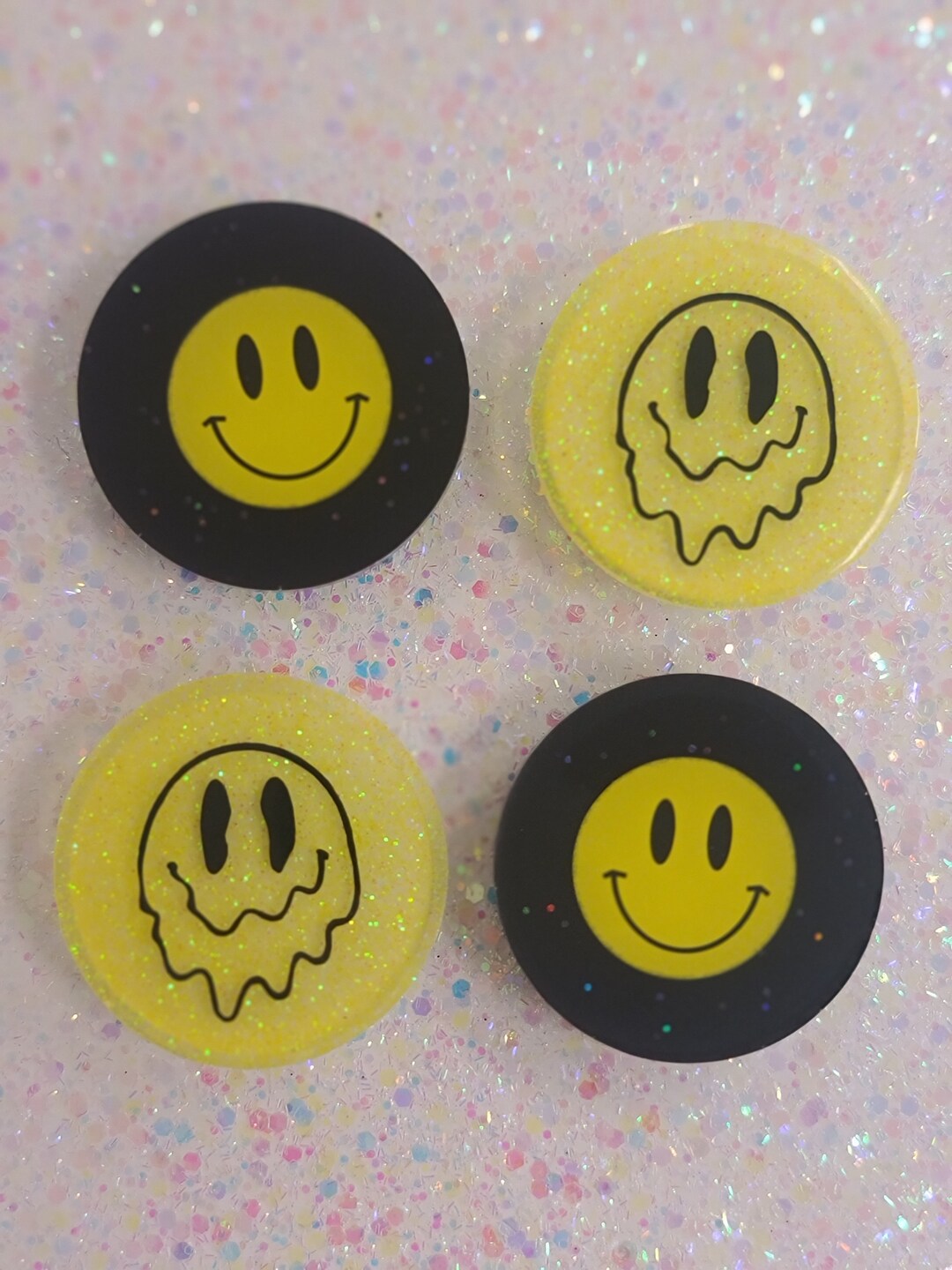 Smiley Face Phone Grip - Etsy