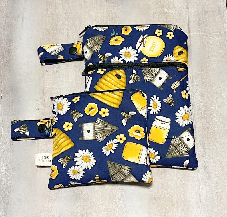 Wet Dry Bag for Period Care, Sanitary Pad Holder, Wet Bag for Pads ...