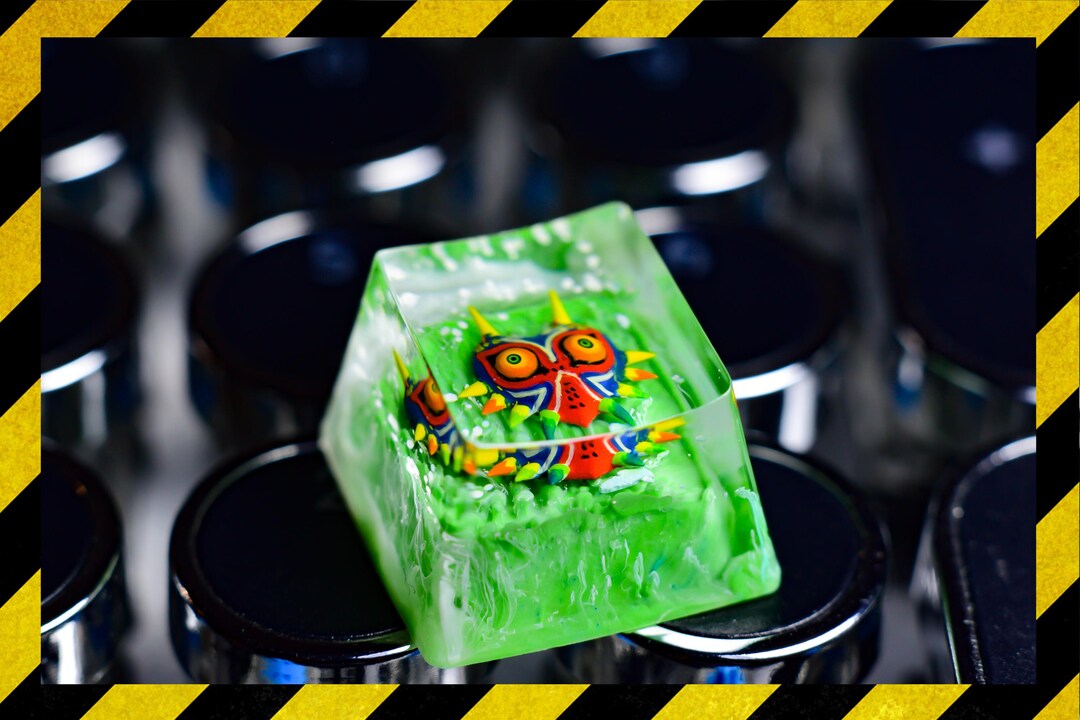 Majora's Mask Keycap Resin, Colorful and Spiky Mask, Gaming Keycap ...