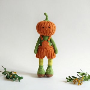 Pumpkinz Family CROCHET PATTERN on Halloween, Amigurumi Pumpkin Toy ...