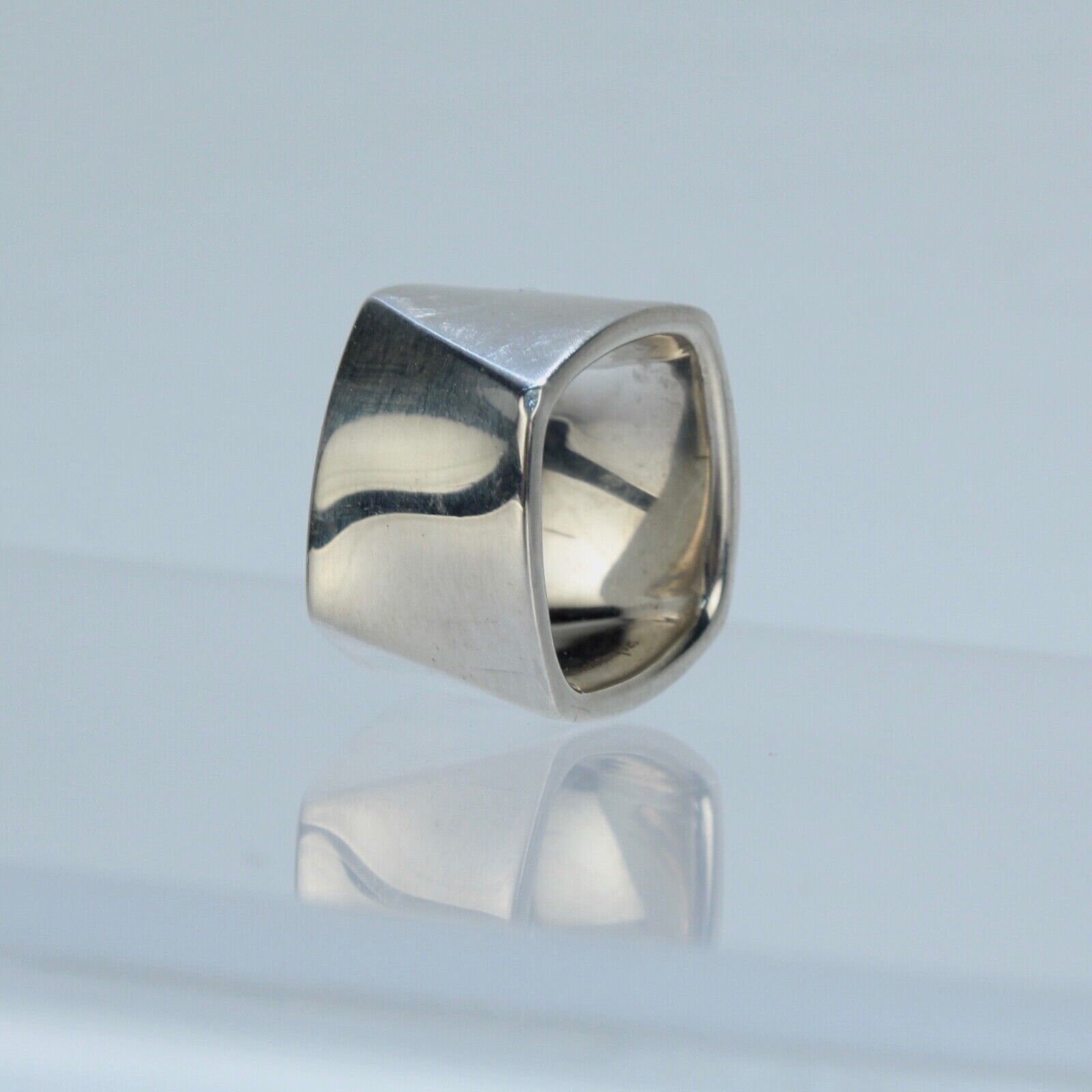 Vintage Tiffany & Co. Sterling Silver Torque Ring by Frank Gehry - Etsy