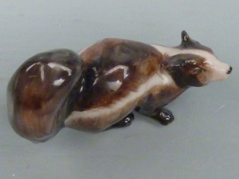 Vintage Metzler and Ortloff German Miniature Skunk Porcelain Figurine ...