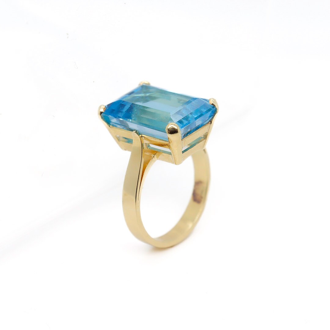 Retro 18K Gold and Emerald Cut Blue Topaz Cocktail Ring - Etsy