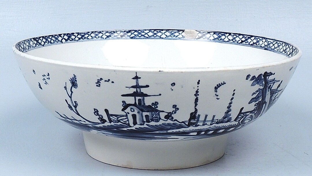 Antique 18th Century English Pearlware Bowl With Blue Pagoda Decoration ...