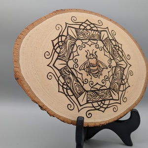 Woodburned Bee Pyrography Wall Art - Etsy