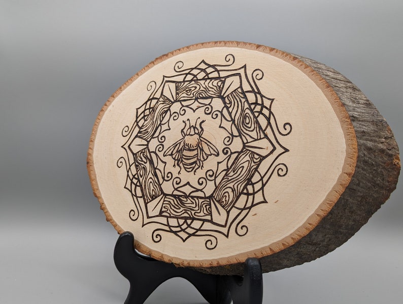 Woodburned Bee Pyrography Wall Art - Etsy