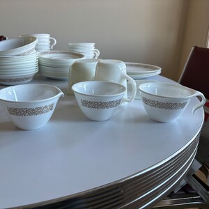 Corelle Woodland Brown Dish Set Vintage 1970s MCM Brown Flower Plates ...