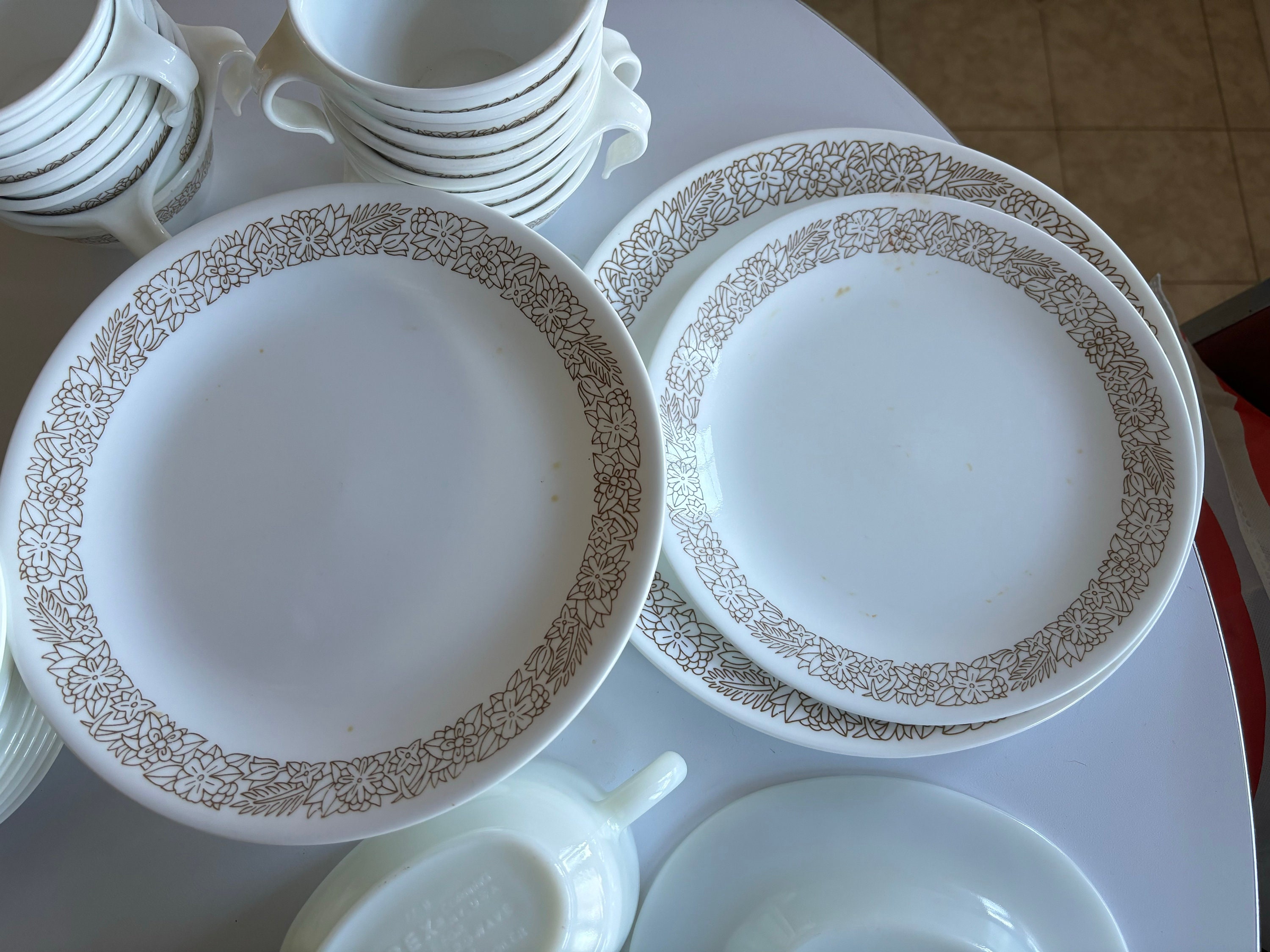 Corelle Woodland Brown Dish Set Vintage 1970s MCM Brown Flower Plates ...