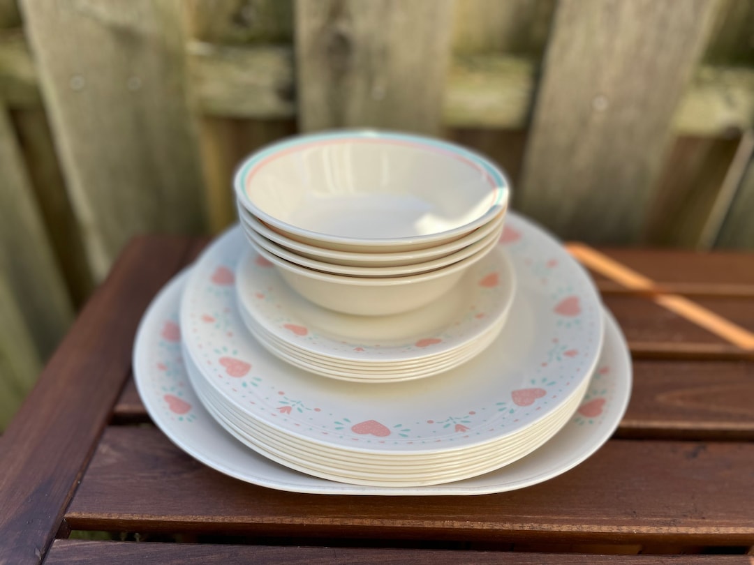 Corelle Forever Yours Pink and Green Heart Pattern Vintage 1980’s 1990 ...