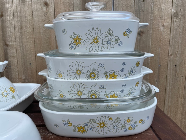 Corning Ware Floral Bouquet Vintage 1970s Mid Century Modern Casserole ...