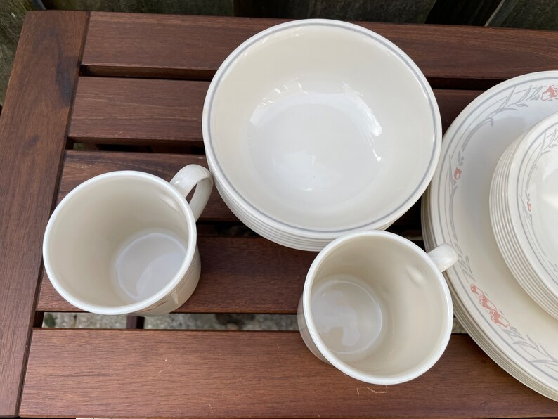 Corelle Rose Pattern Dinnerware 23 Piece Dish Set Vintage 1980s 1990s ...