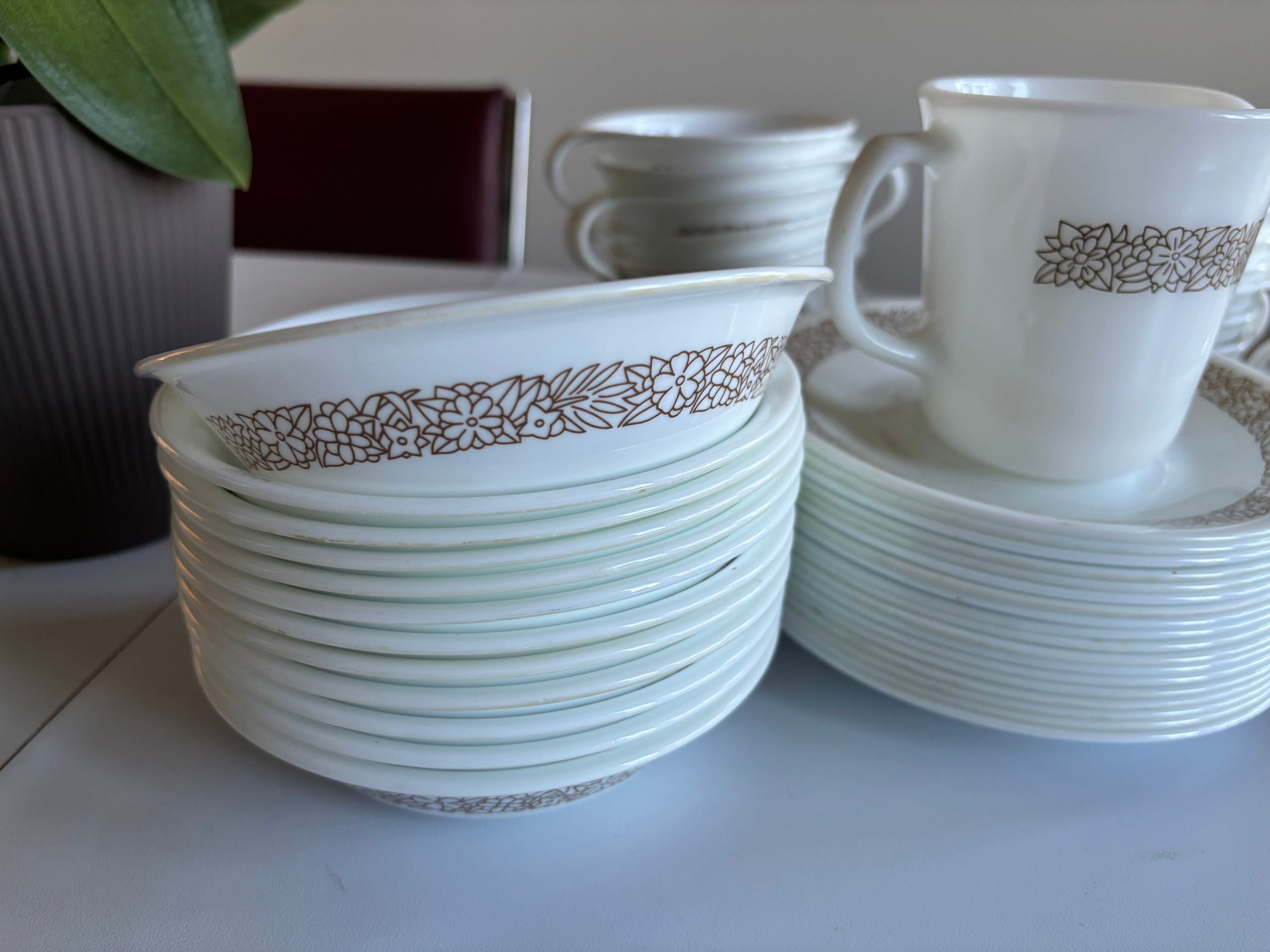 Corelle Woodland Brown Dish Set Vintage 1970s MCM Brown Flower Plates ...