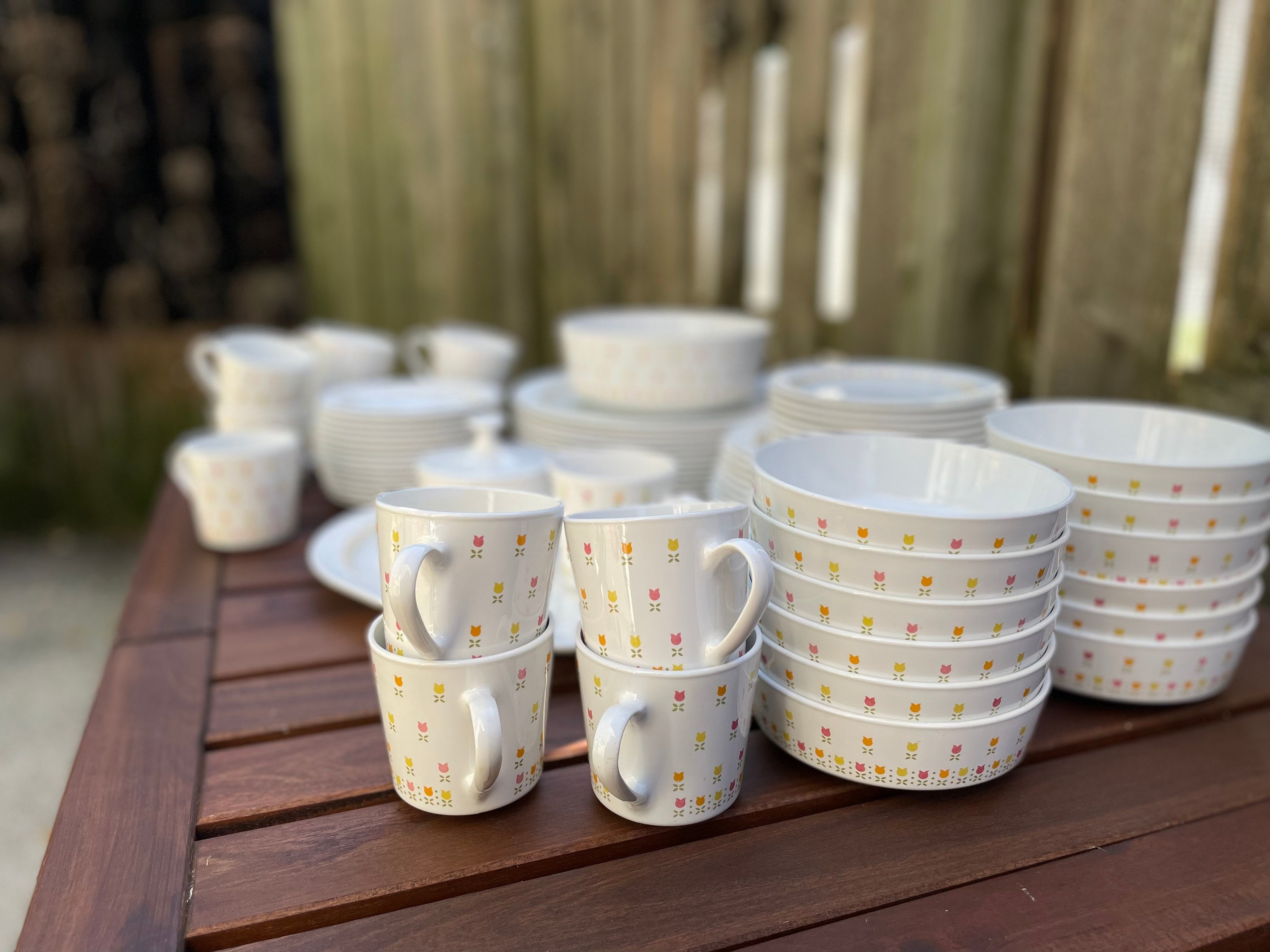 Centura by Corning April Tulip Vintage 1970s Large 70 Piece Dinner Set ...