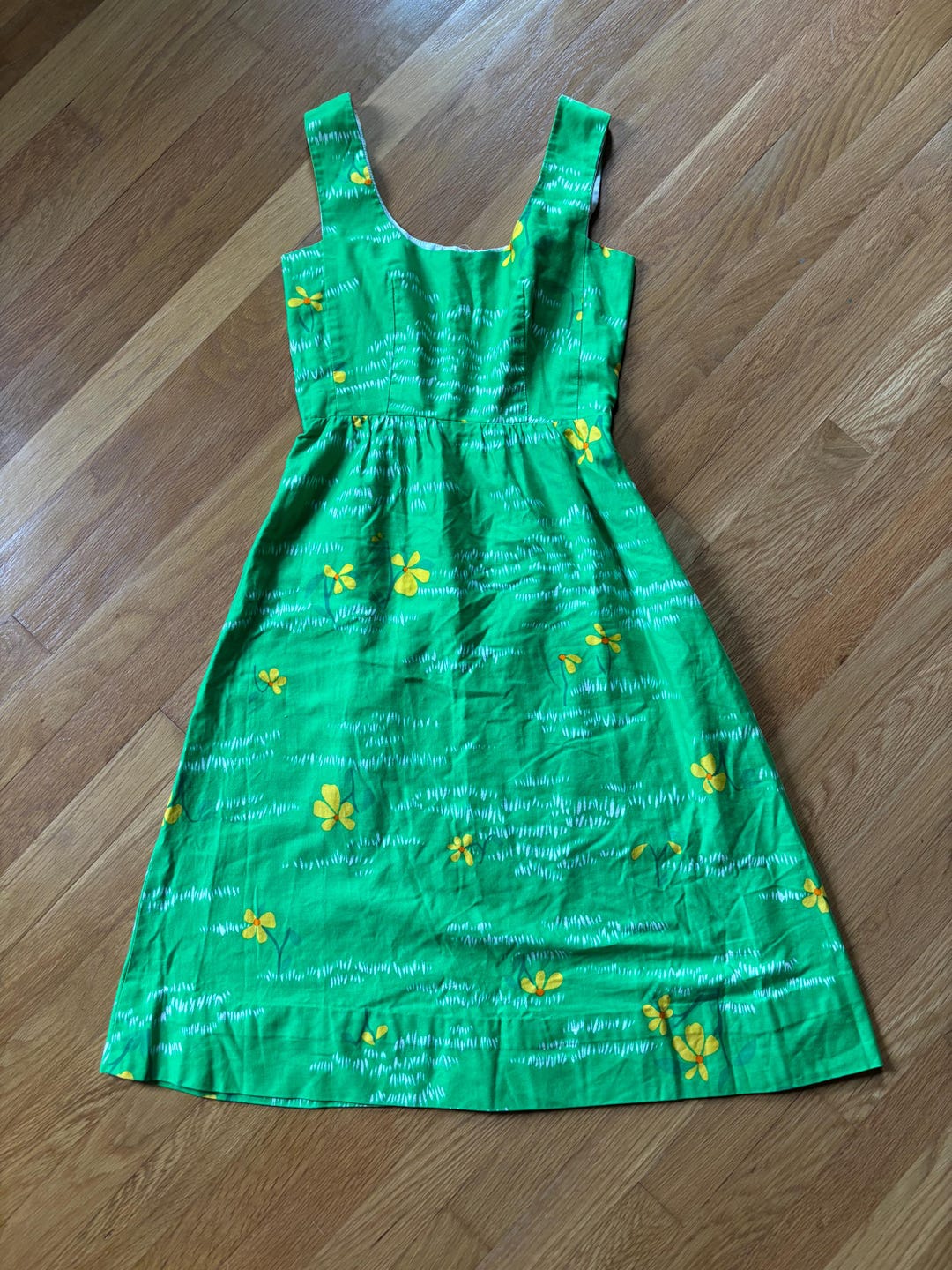Vintage 1970s Dress Malia of Hawaii Green Dress With Yellow Flowers - Etsy