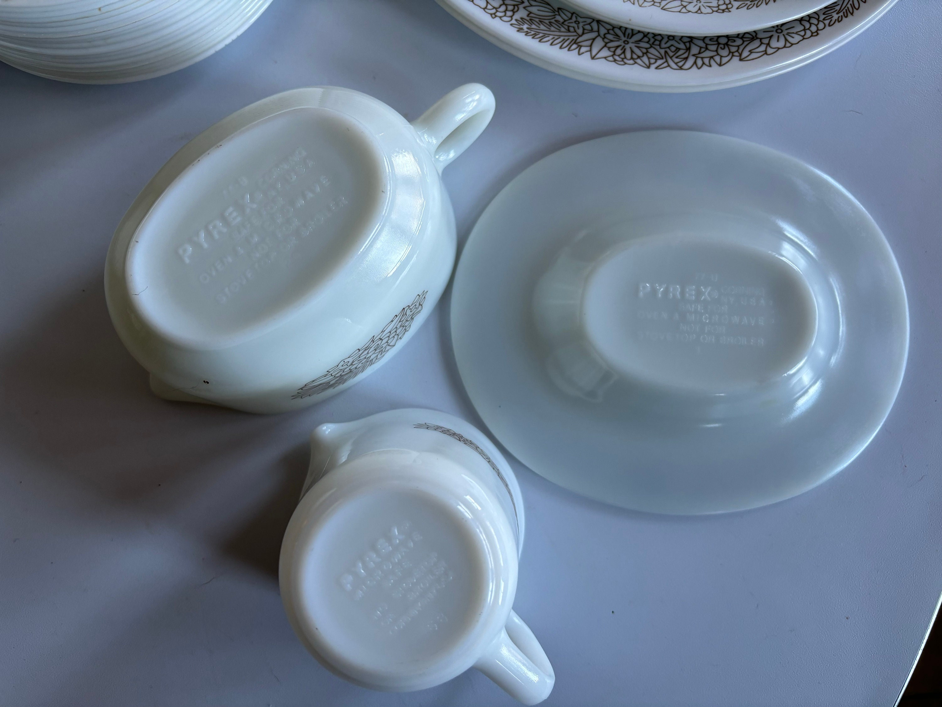 Corelle Woodland Brown Dish Set Vintage 1970s MCM Brown Flower Plates ...